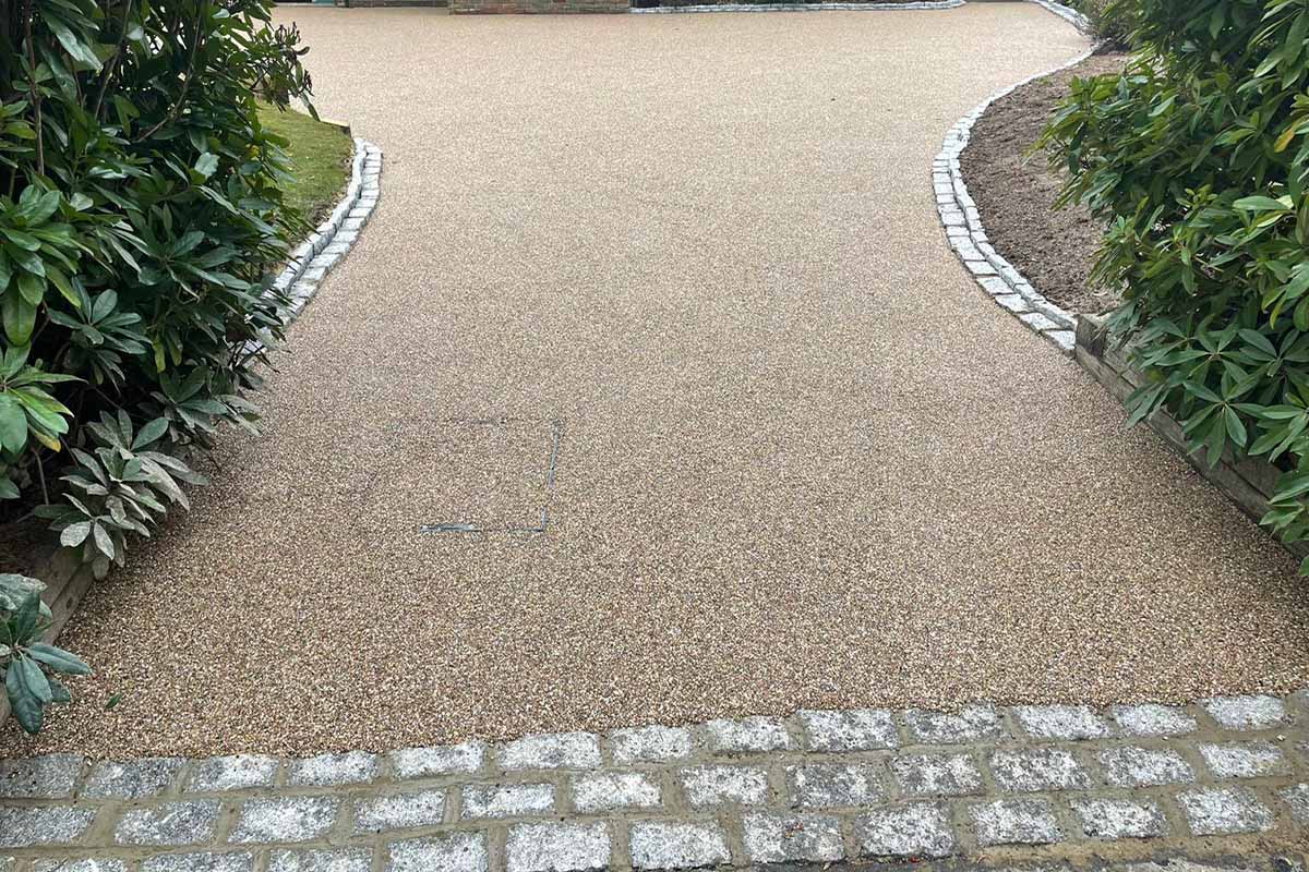 Resin Driveway Installers - Resin Bound and Bonded Surfacing Specialists
